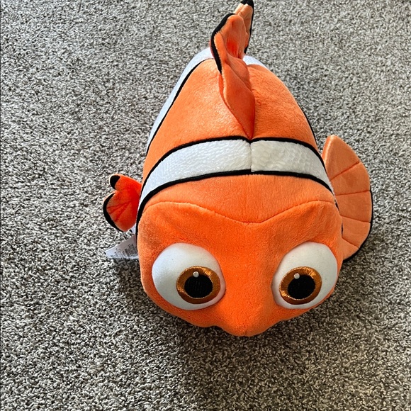 Disney | Toys | Bnwot Disney Finding Nemo Orange Clownfish Nemo ...